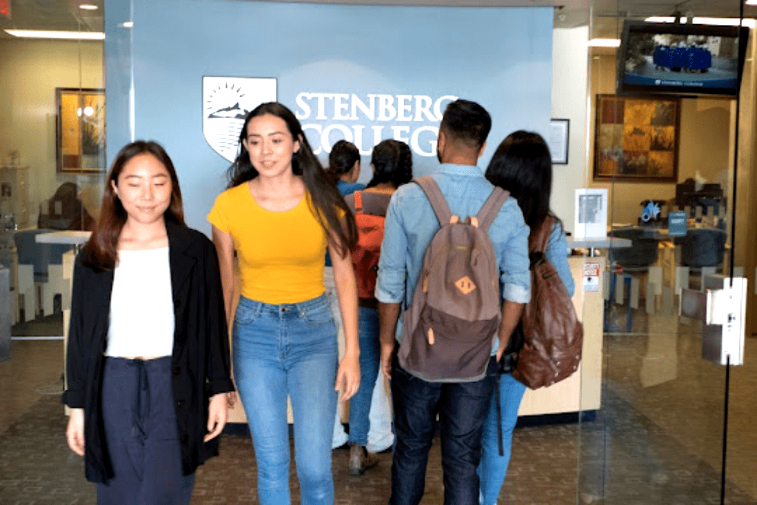 Estudia la Universidad en Canada con Stenber College